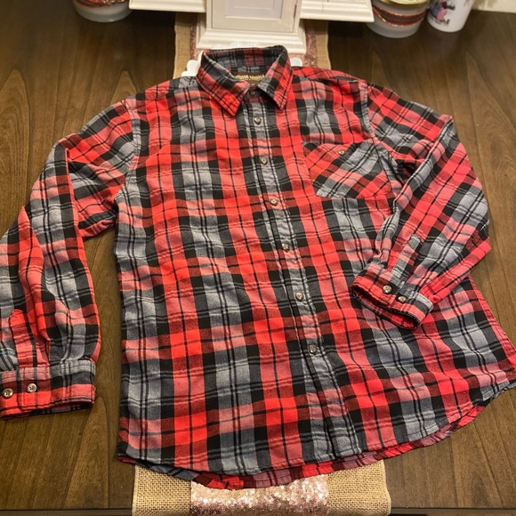 Outdoor Casuals | Shirts | Flash Salemens Outdoor Casuals Plaid Flannel ...